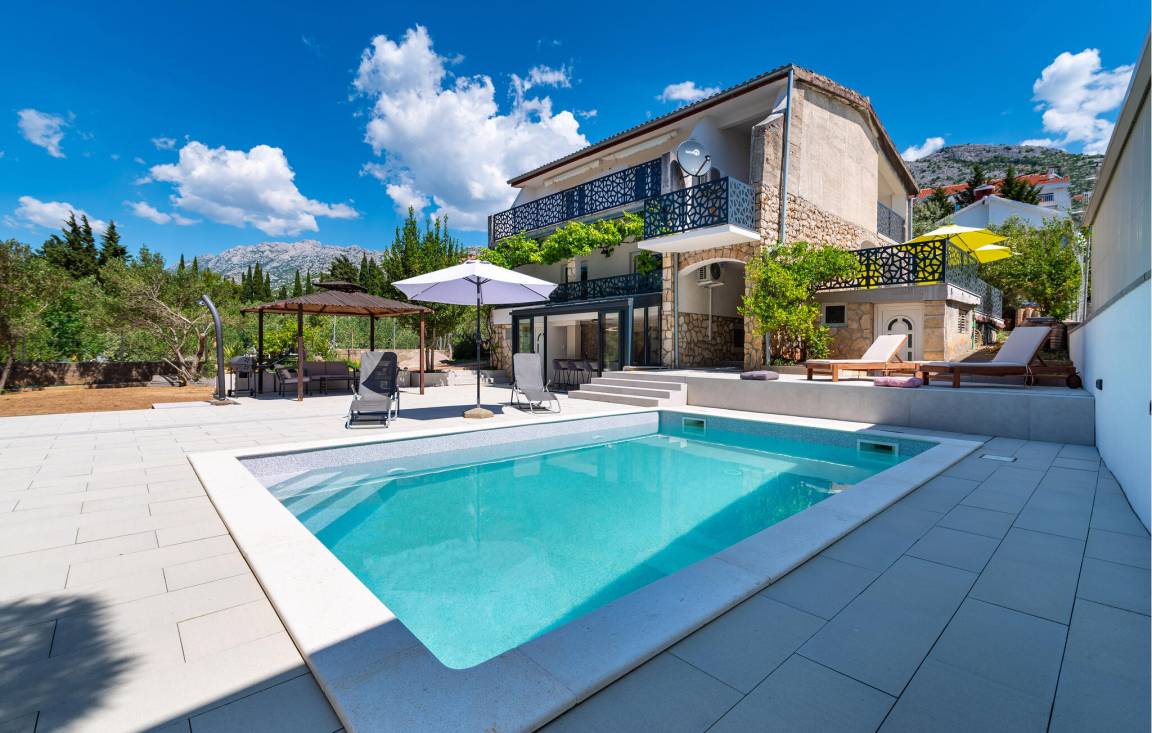 160 M² Casa ∙ 4 Habitaciones ∙ 8 Huéspedes - Stari Grad