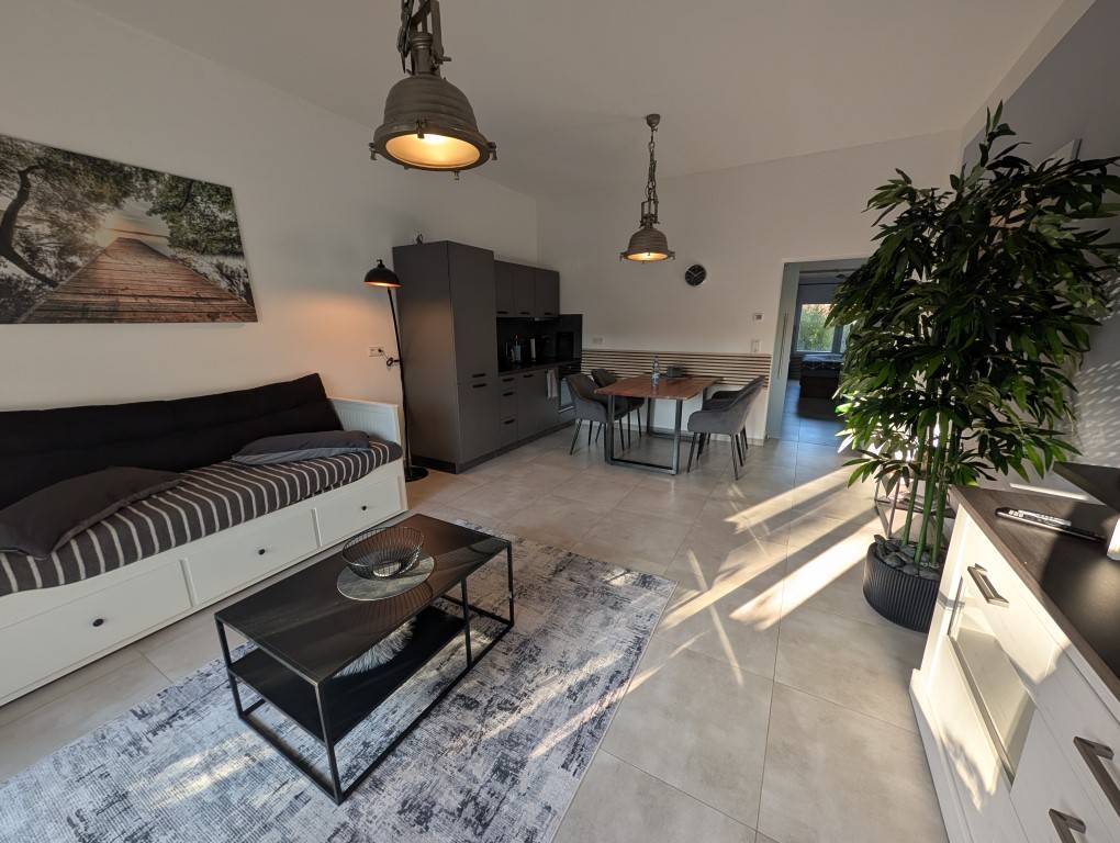 75 M² Appartement ∙ 1 Slaapkamer ∙ 4 Gasten - Feldberger Seenlandschaft