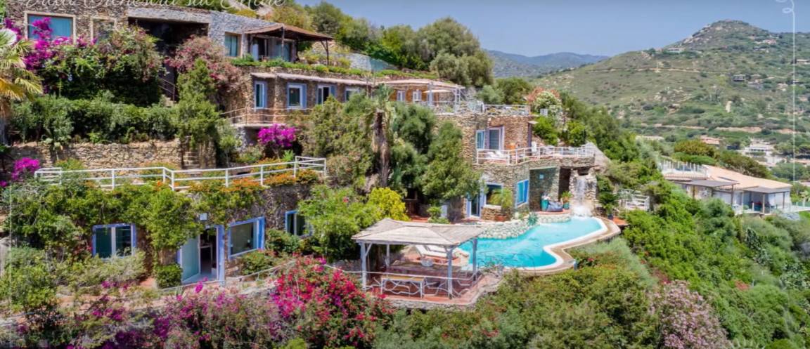 630 M² Villa ∙ 7 Habitaciones ∙ 20 Huéspedes - Solanas