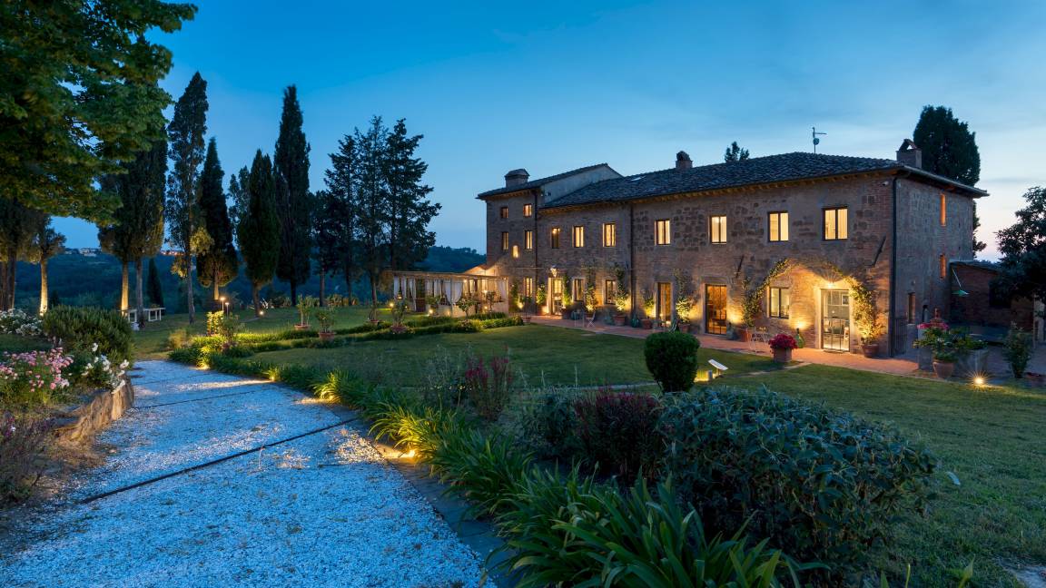 300 M² Villa ∙ 8 Bedrooms ∙ 16 Guests - San Miniato