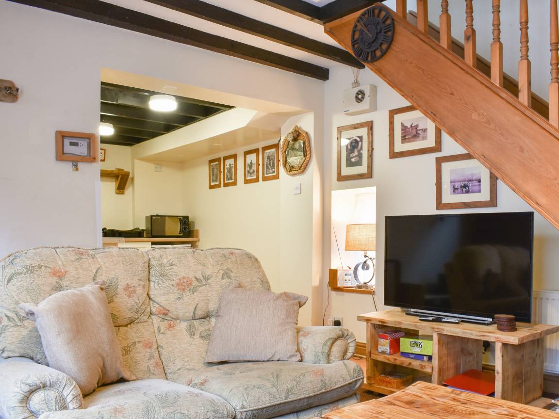 Cottage ∙ 2 Bedrooms ∙ 5 Guests - Whitby