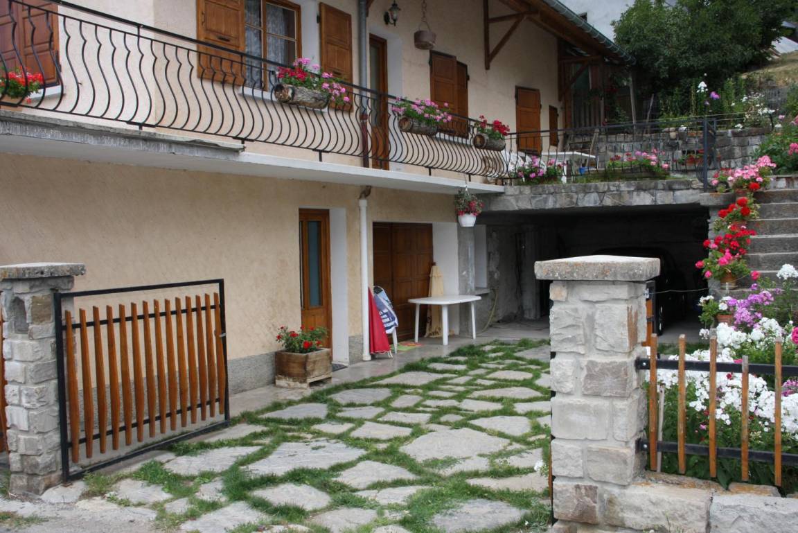 63 M² Gîte ∙ 2 Chambres ∙ 5 Personnes - Saint-Léger-les-Mélèzes