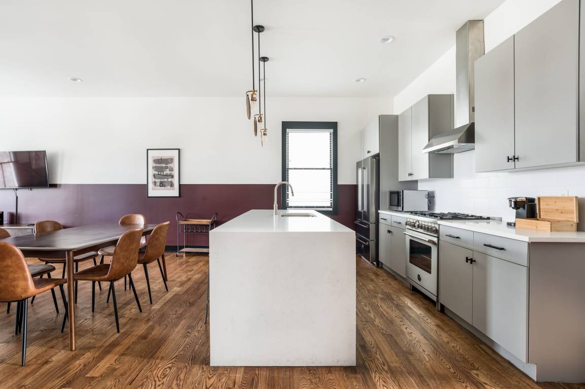 3250 M² Ferienwohnung ∙ 4 Schlafzimmer ∙ 16 Gäste - Tennessee