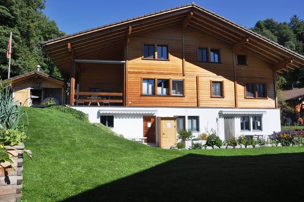 Apartment ∙ 3 Bedrooms ∙ 5 Guests - Meiringen