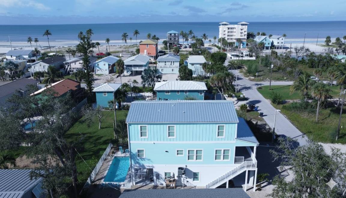 House ∙ 3 Bedrooms ∙ 6 Guests - Fort Myers Beach, FL