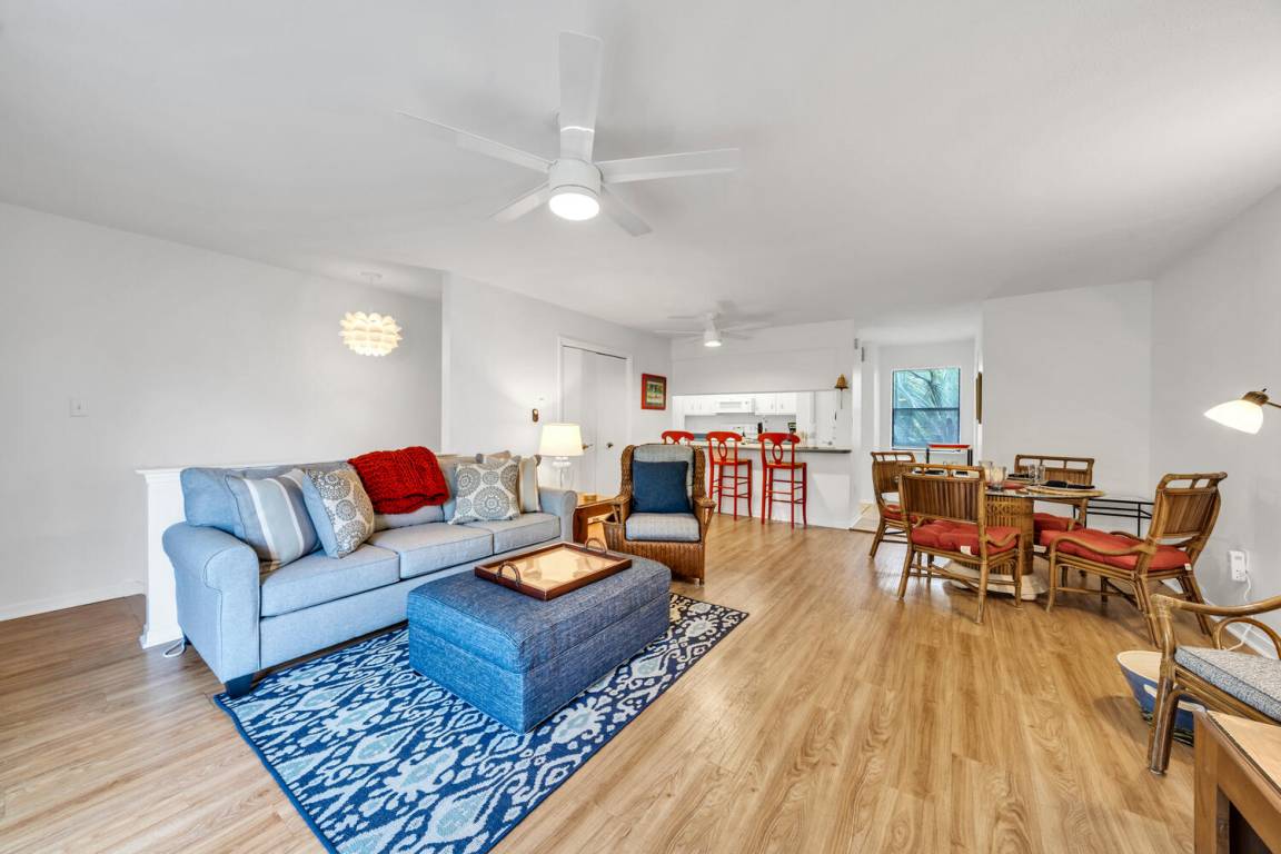 112 M² House ∙ 2 Bedrooms ∙ 7 Guests - Seagrove Beach, FL