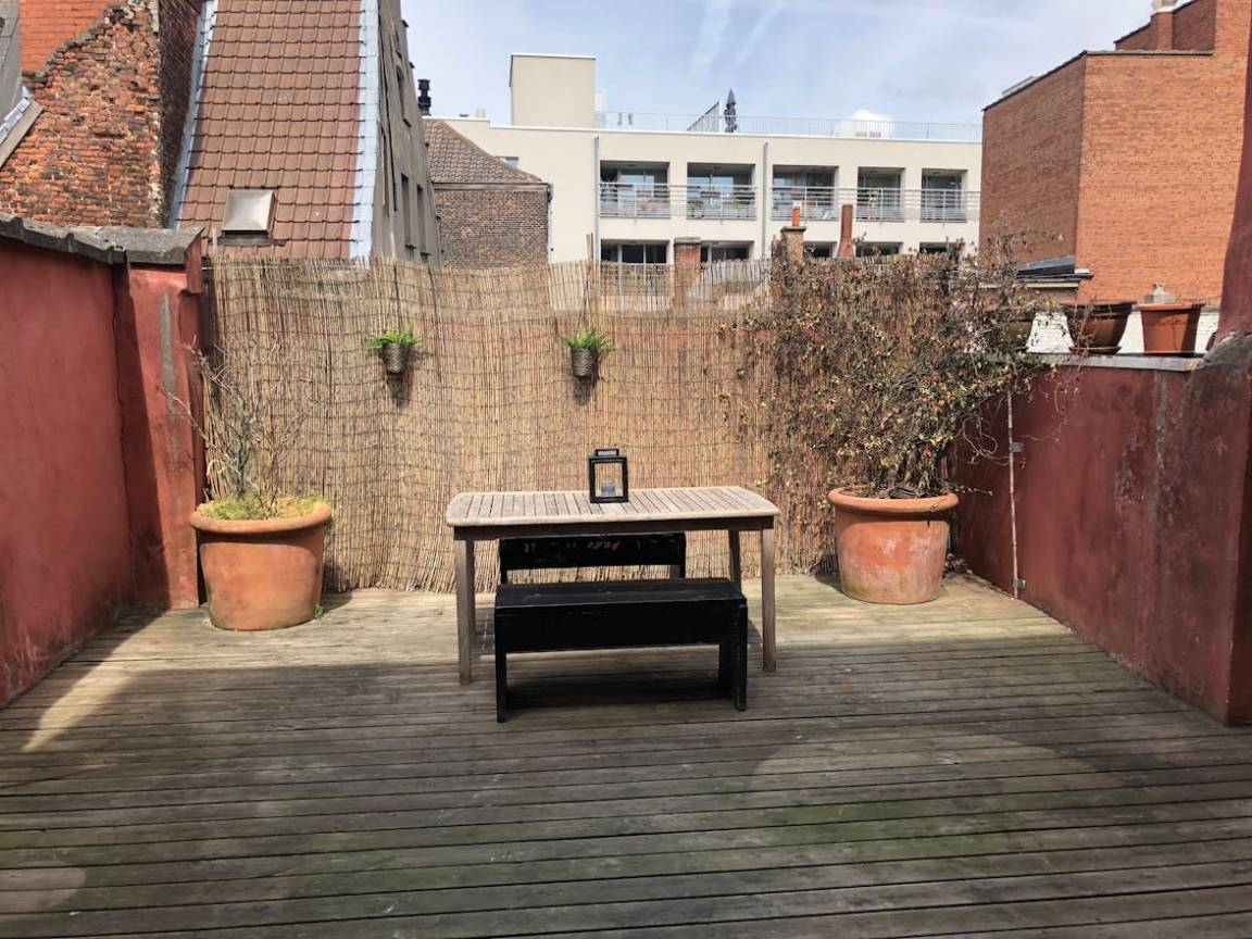 200 M² Appartement ∙ 2 Chambres ∙ 5 Personnes - Wetteren