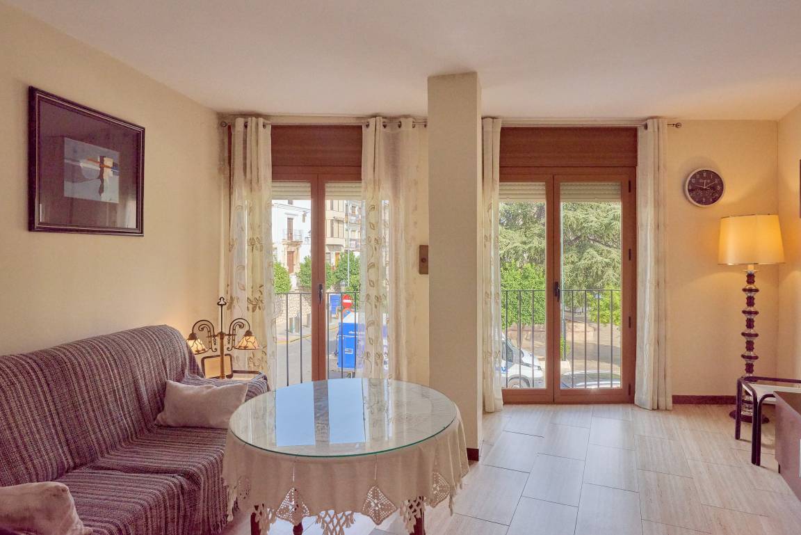 76 M² Apartamento ∙ 3 Habitaciones ∙ 4 Huéspedes - Zuheros