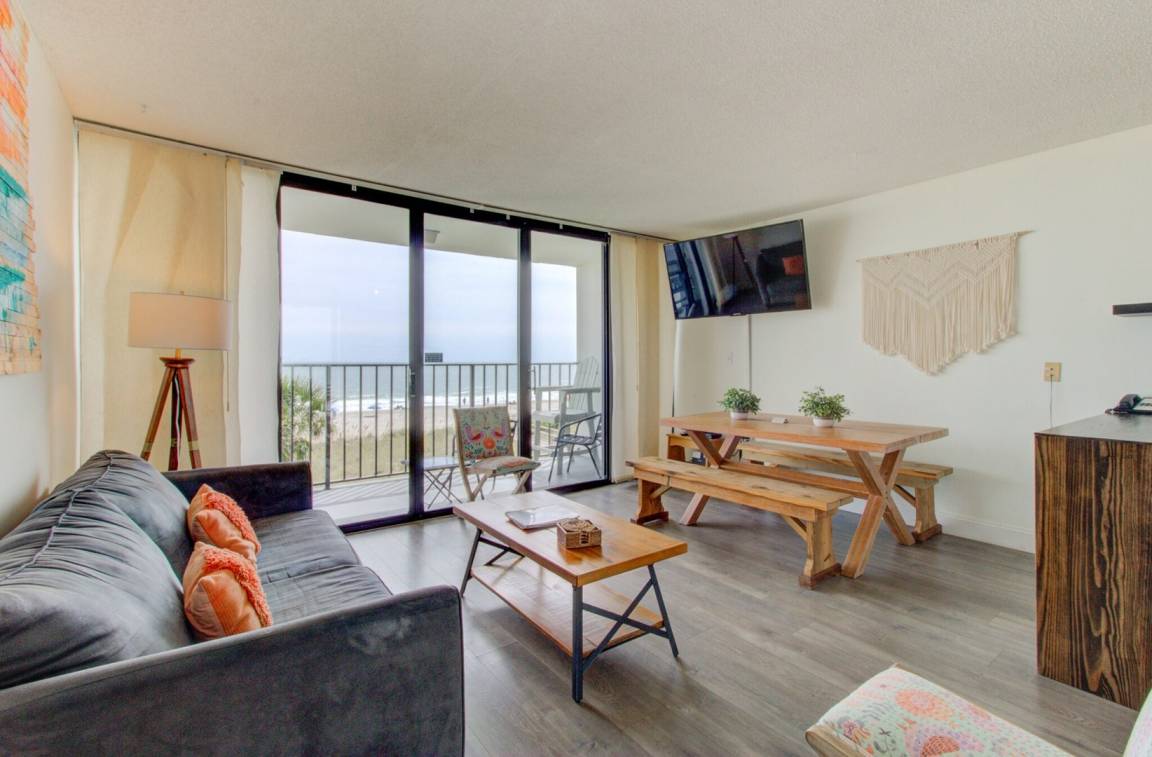 61 M² Condo ∙ 1 Bedroom ∙ 6 Guests - Southport, NC