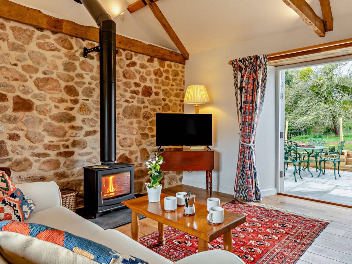 Cottage ∙ 2 Bedrooms ∙ 4 Guests - Taunton