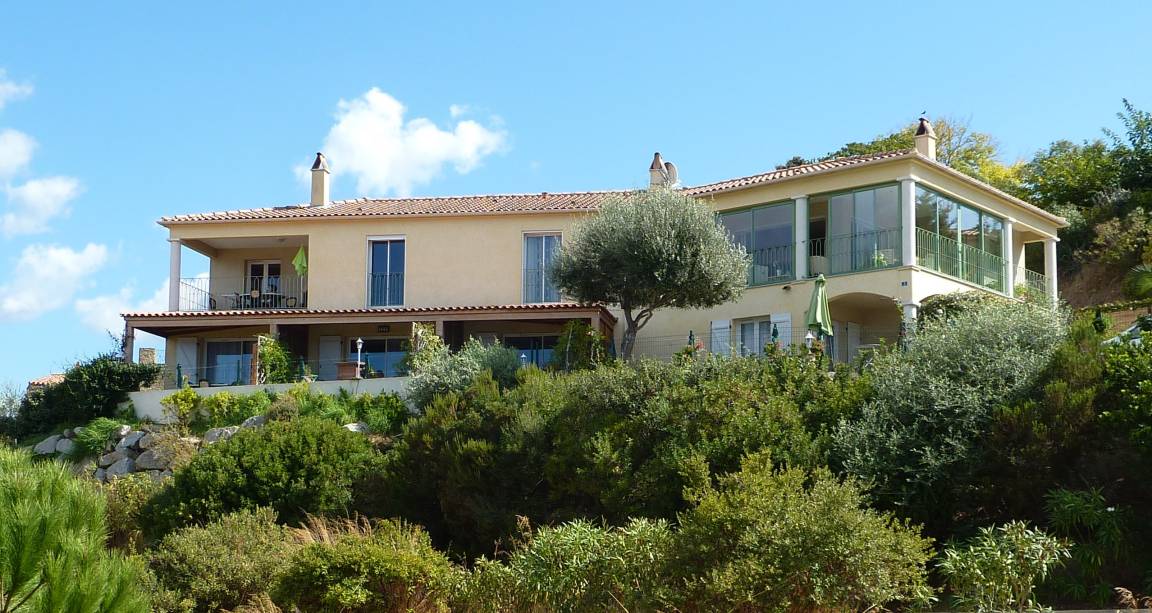 55 M² Appartement ∙ 2 Chambres ∙ 6 Personnes - Propriano