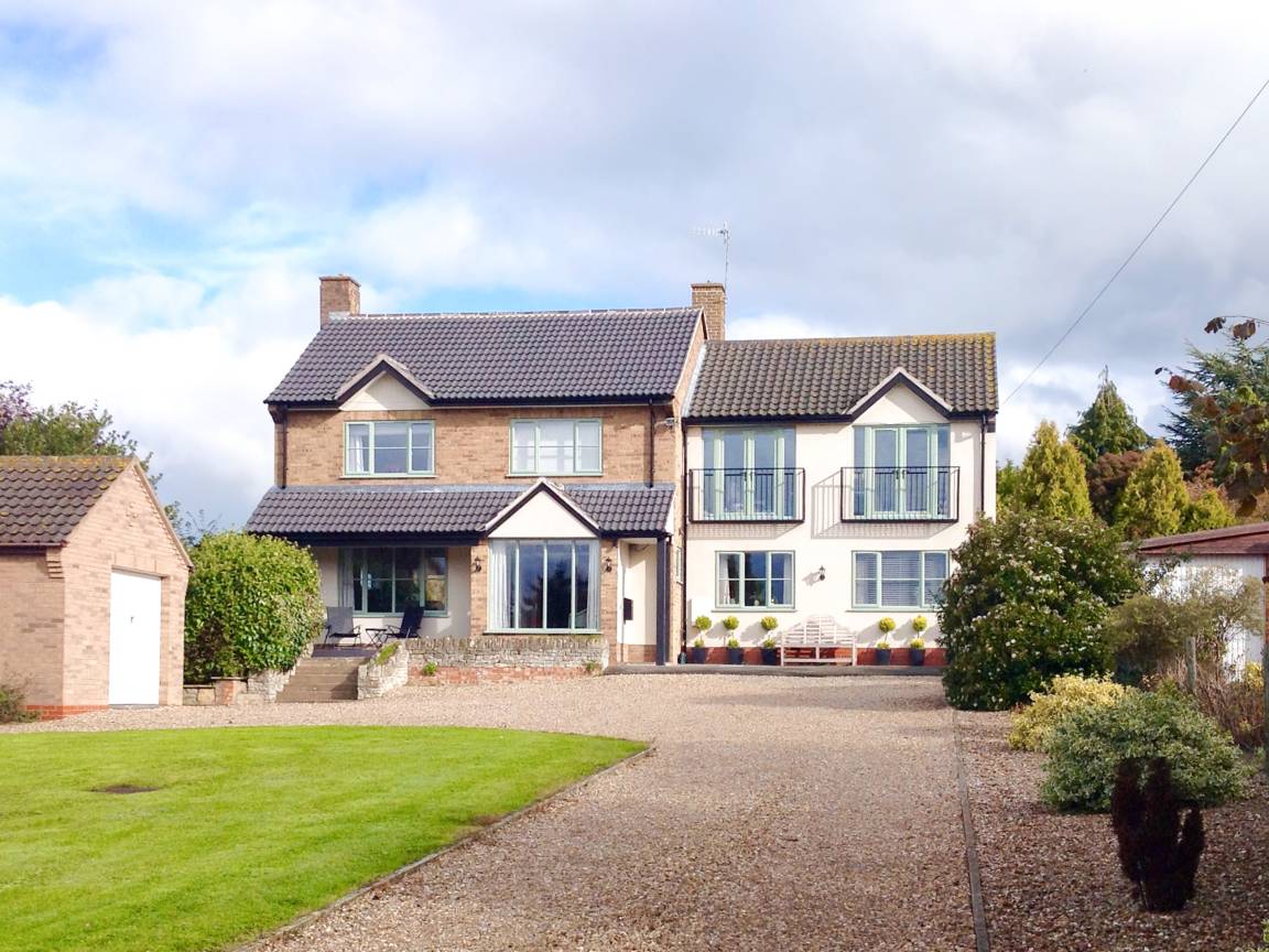 Cottage ∙ 1 Bedroom ∙ 2 Guests - Evesham
