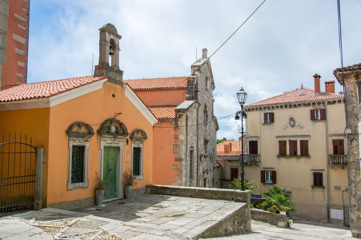 80 M² Apartment ∙ 2 Bedrooms ∙ 4 Guests - Labin