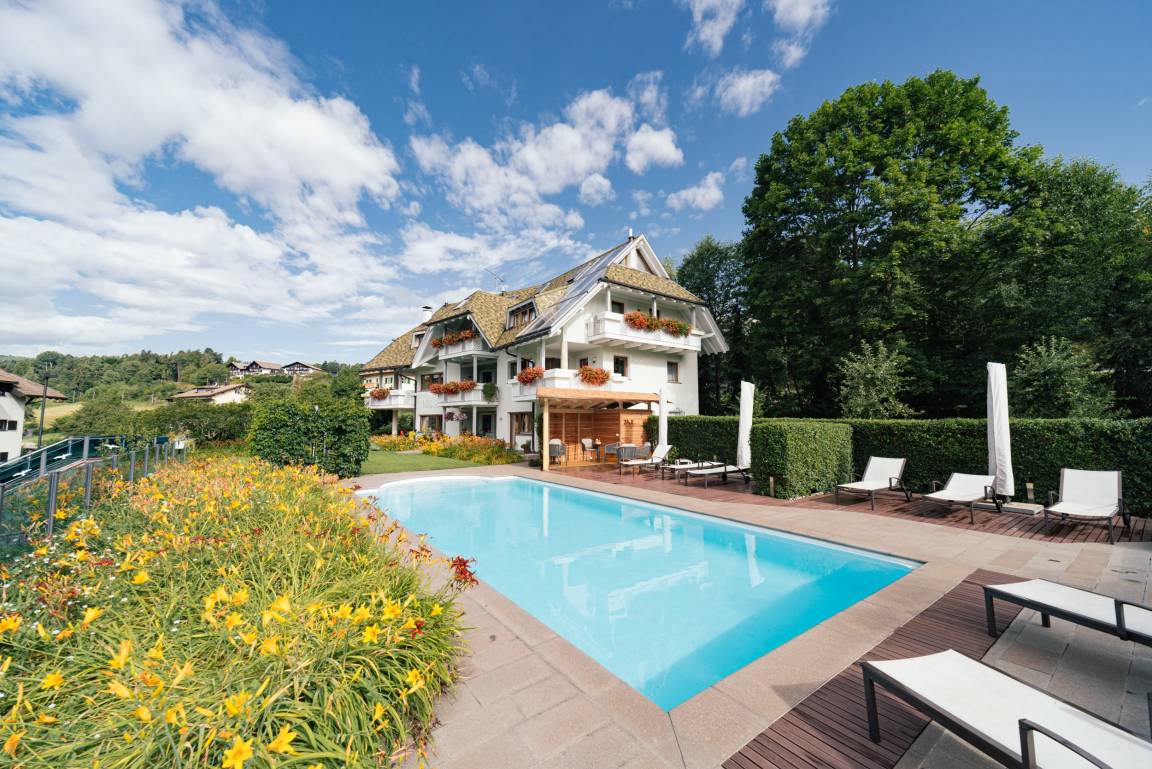 65 M² Ferienwohnung ∙ 1 Schlafzimmer ∙ 2 Gäste - Ritten