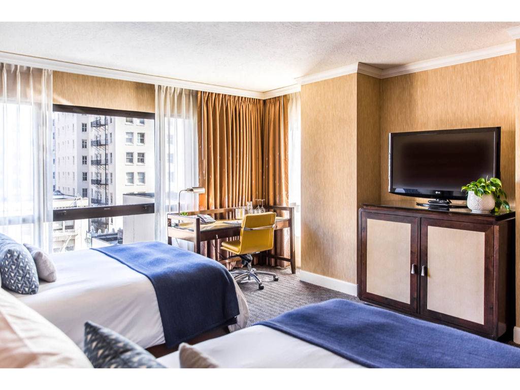 32 M² Hotel ∙ 1 Bedroom ∙ 4 Guests - Portland, OR
