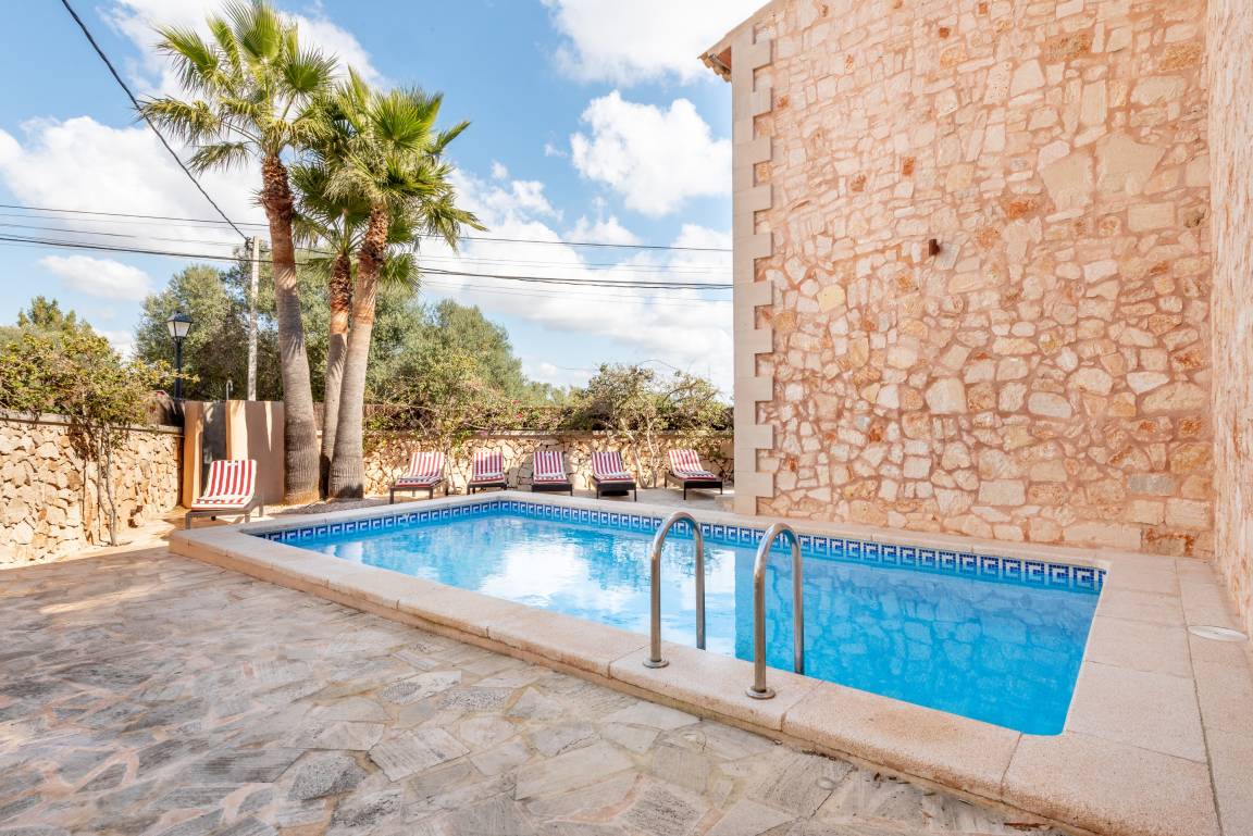 150 M² Ferienhaus ∙ 2 Schlafzimmer ∙ 4 Gäste - Santanyí