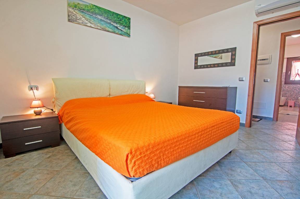 50 M² Appartamento Vacanza ∙ 1 Camera Da Letto ∙ 4 Ospiti - Marina di Campo