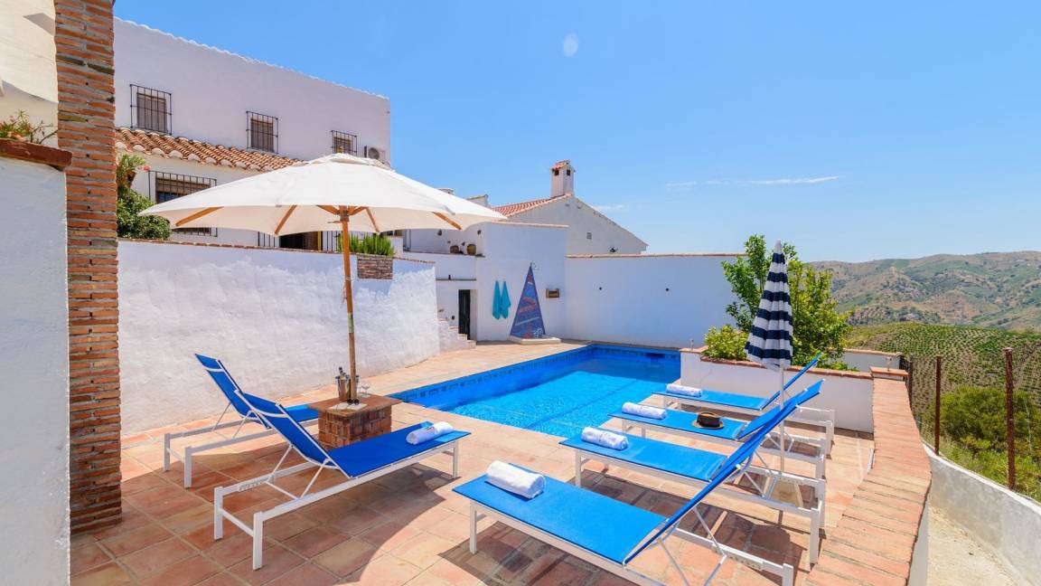 140 M² Ferienhaus ∙ 5 Schlafzimmer ∙ 12 Gäste - Rincón de la Victoria