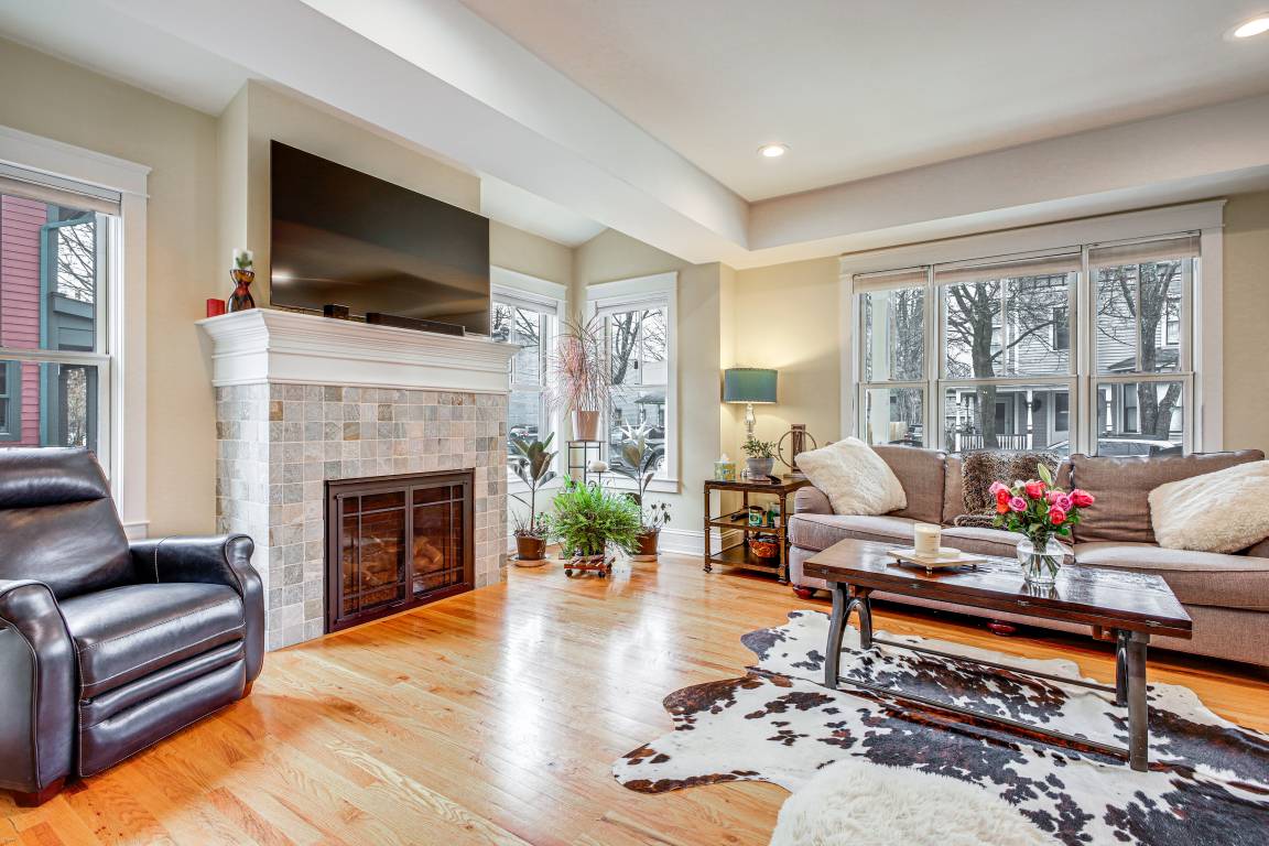 204 M² House ∙ 2 Bedrooms ∙ 4 Guests - Saratoga Springs, NY