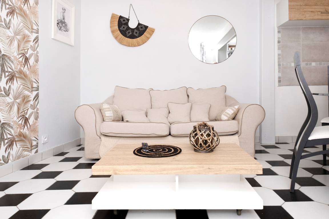 50 M² Appartement ∙ 1 Chambre ∙ 4 Personnes - Bernay