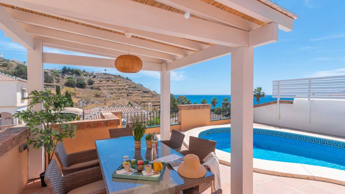 120 M² Ferienhaus ∙ 3 Schlafzimmer ∙ 6 Gäste - Torrox-Costa