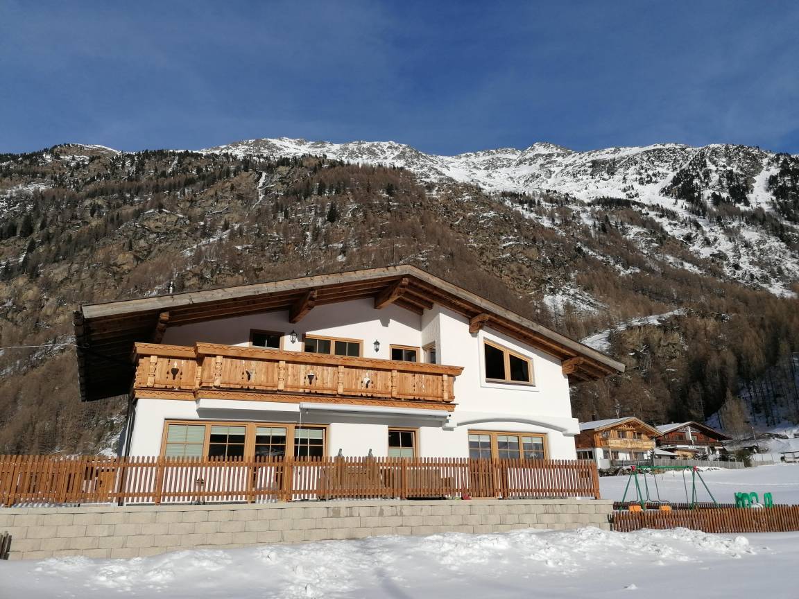 55 M² Apartment ∙ 2 Bedrooms ∙ 4 Guests - Obergurgl