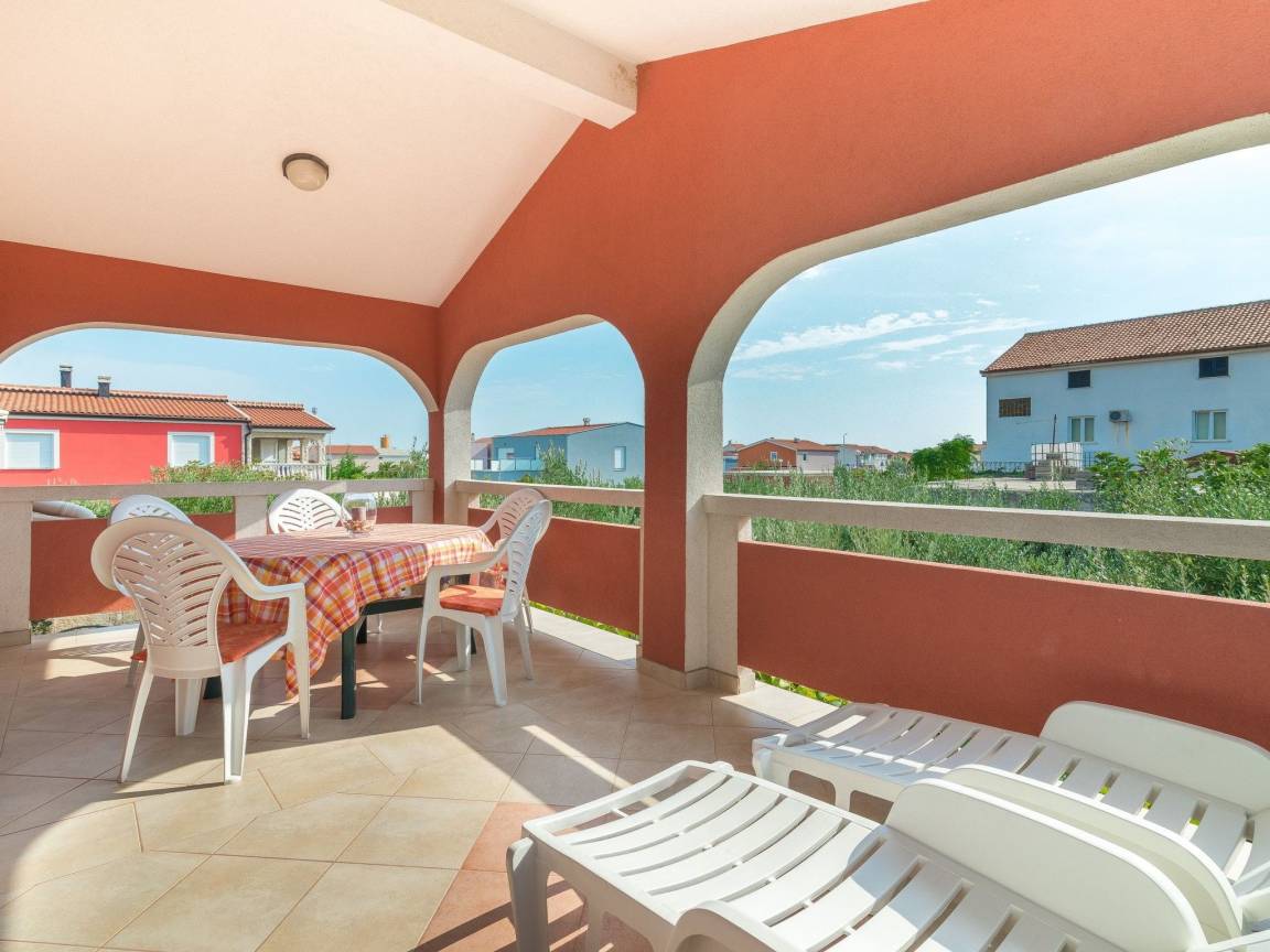 60 M² Apartment ∙ 2 Bedrooms ∙ 5 Guests - Vir