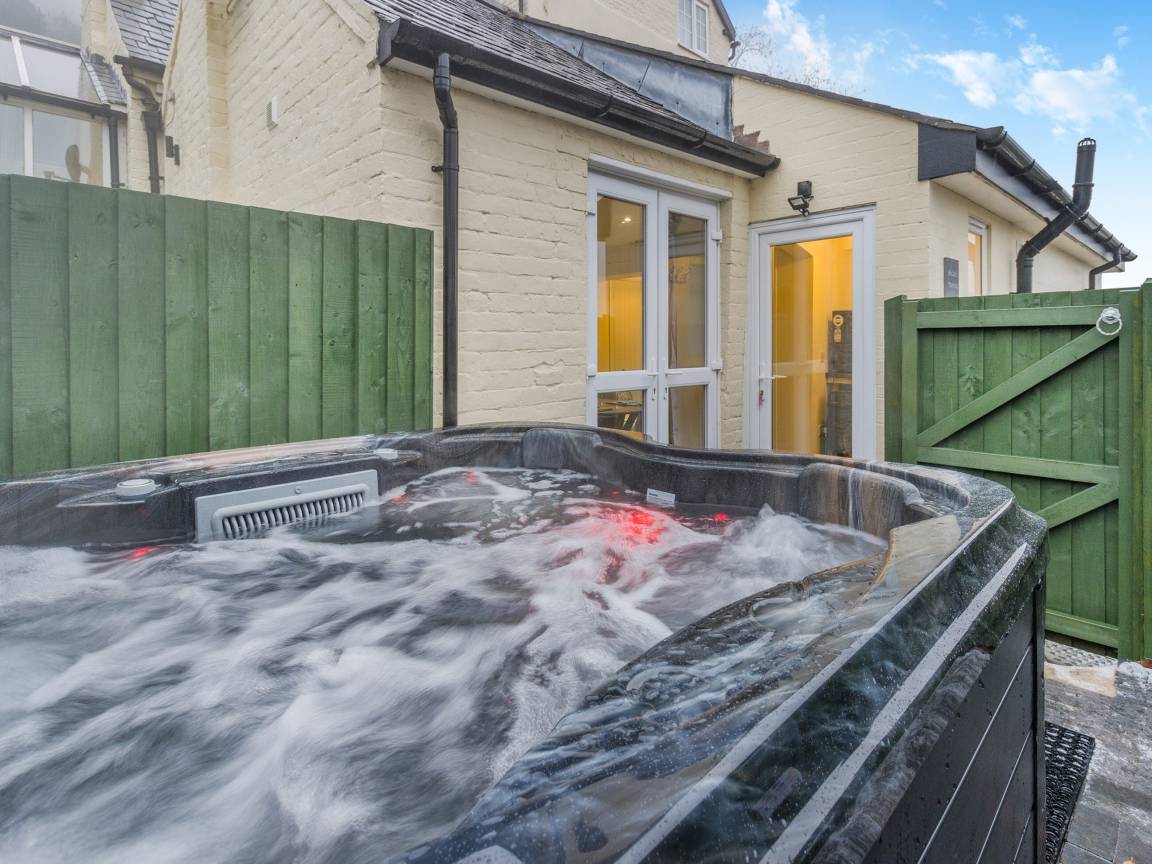 Cottage ∙ 2 Bedrooms ∙ 4 Guests - Wales