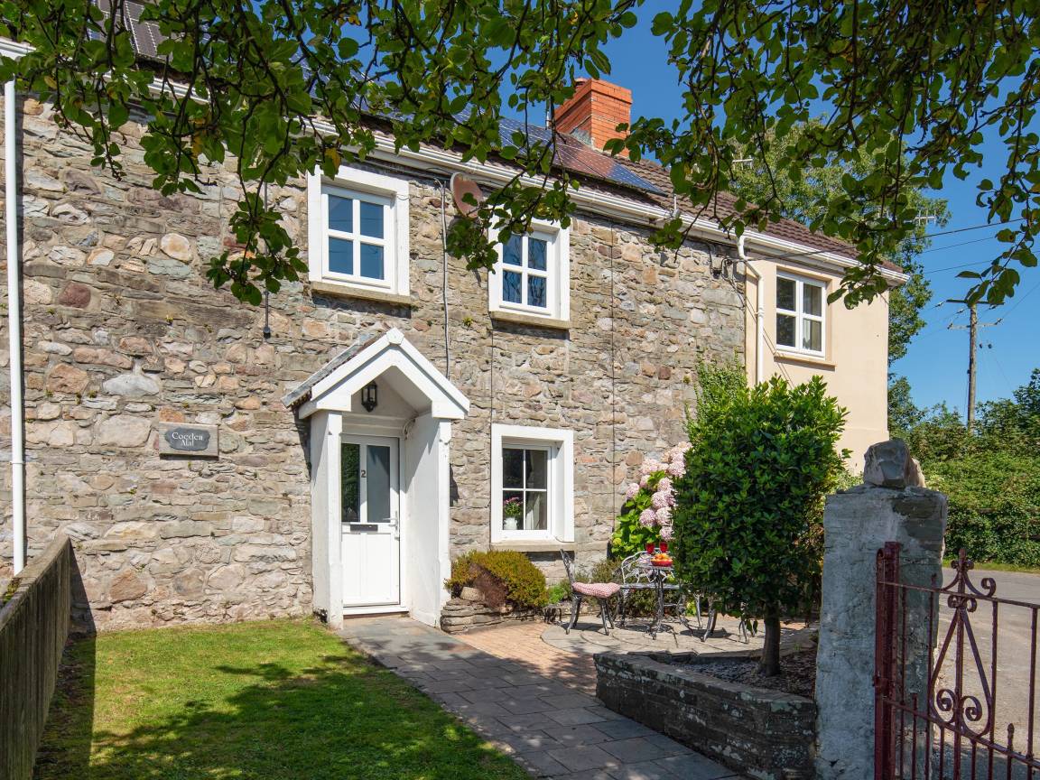 Cottage ∙ 2 Bedrooms ∙ 6 Guests - Pembrokeshire