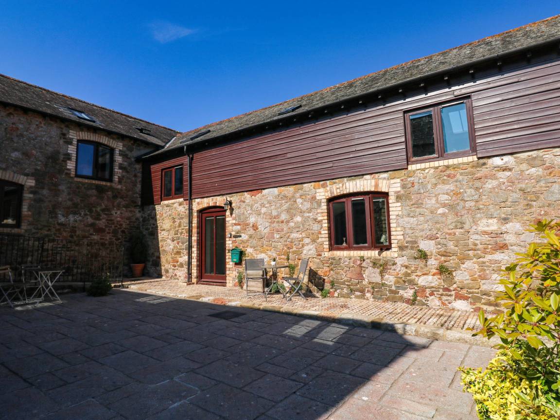 Cottage ∙ 3 Bedrooms ∙ 5 Guests - Newton Abbot