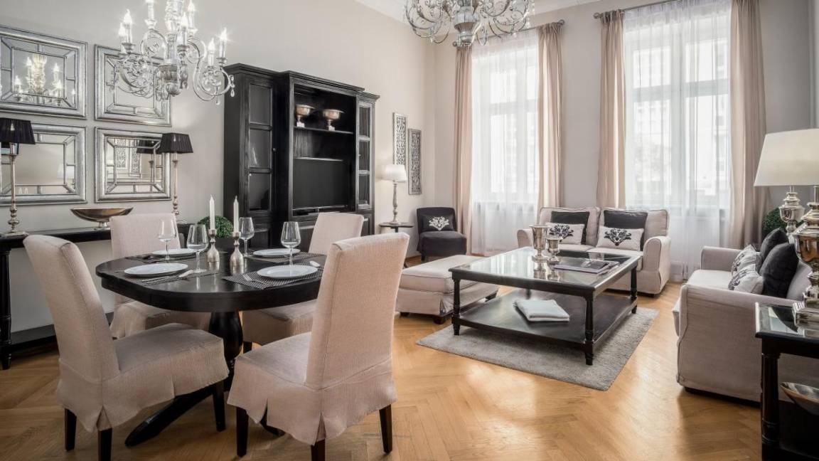 102 M² Apartment ∙ 2 Bedrooms ∙ 4 Guests - Berlin