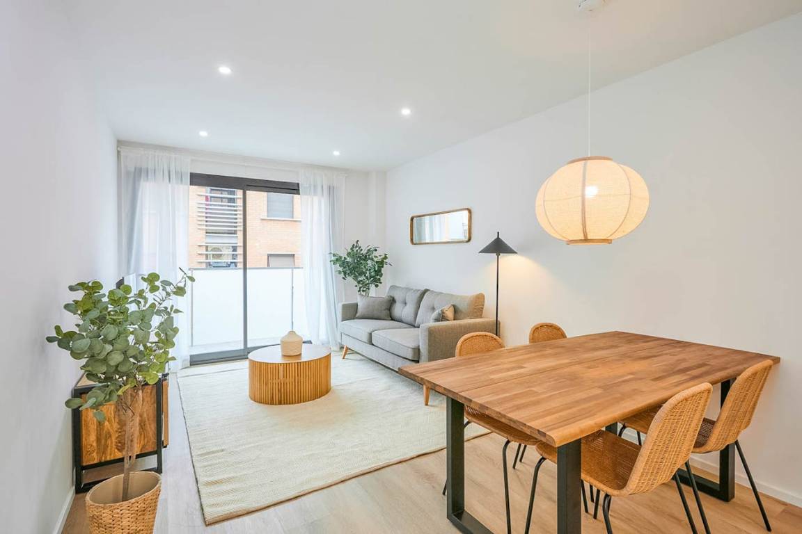 72 M² Appartement ∙ 3 Chambres ∙ 4 Personnes - Sant Boi de Llobregat
