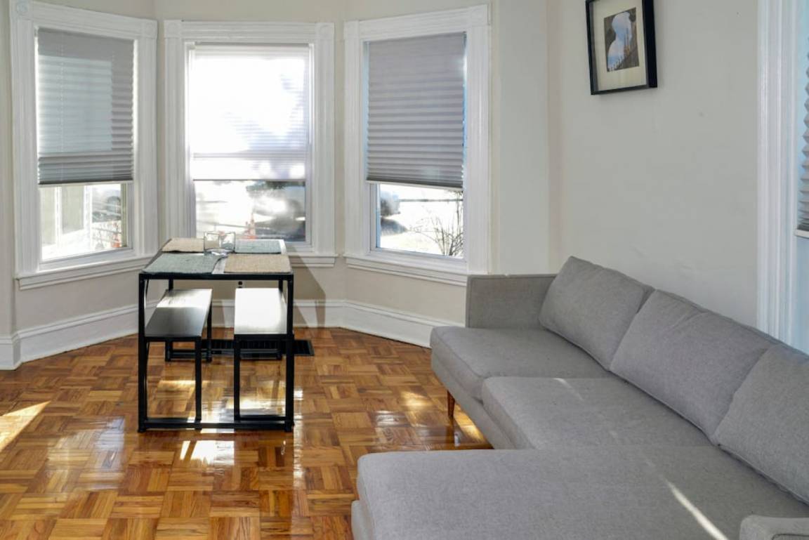 46 M² House ∙ 6 Bedrooms ∙ 10 Guests - Somerville, MA