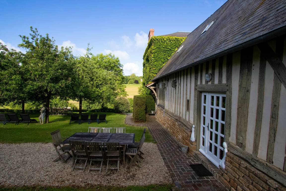 288 M² Ferienhaus ∙ 9 Schlafzimmer ∙ 23 Gäste - Basse-Normandie