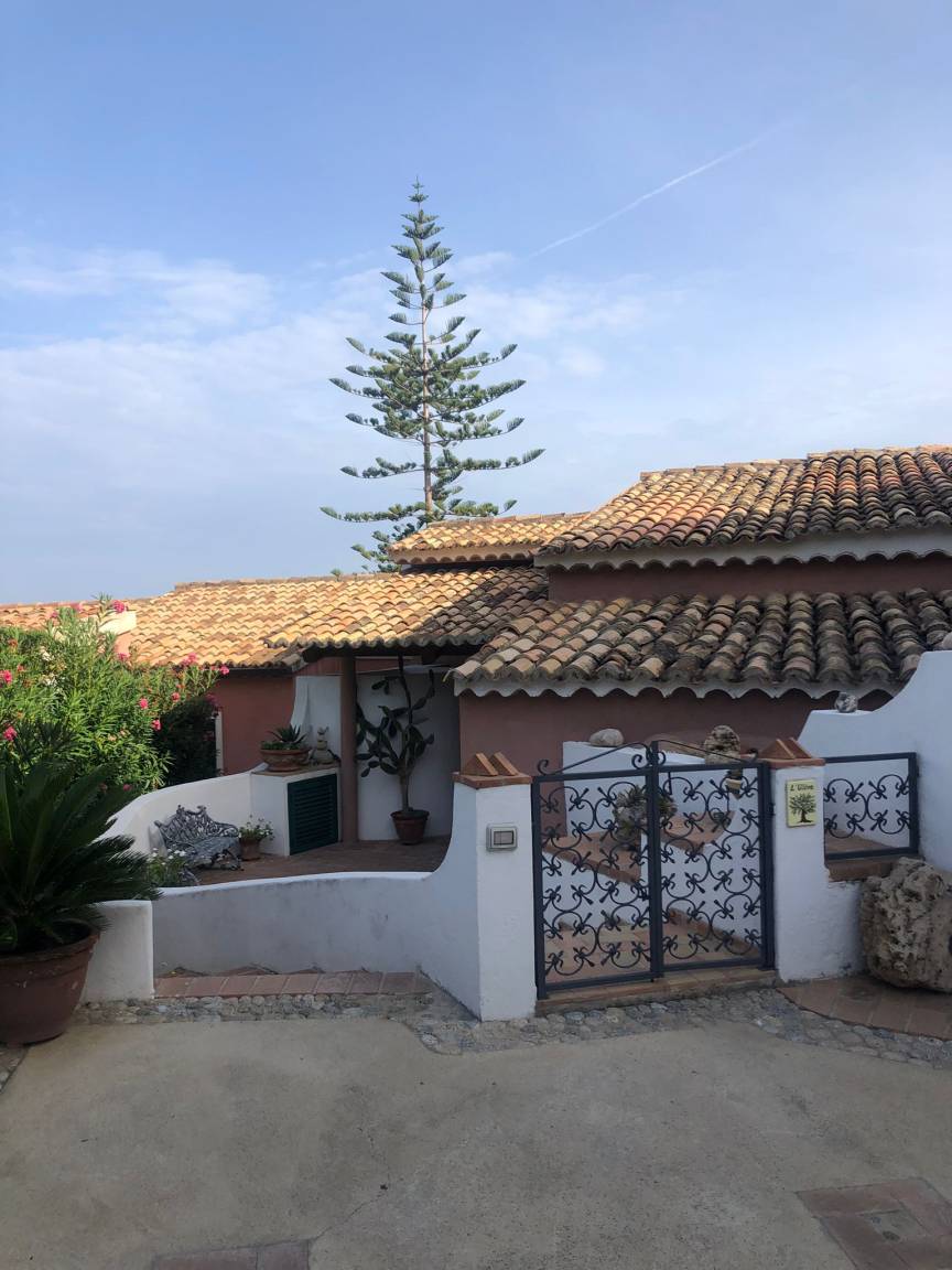 Villa Vacanza ∙ 2 Camere Da Letto ∙ 5 Ospiti - Parghelia