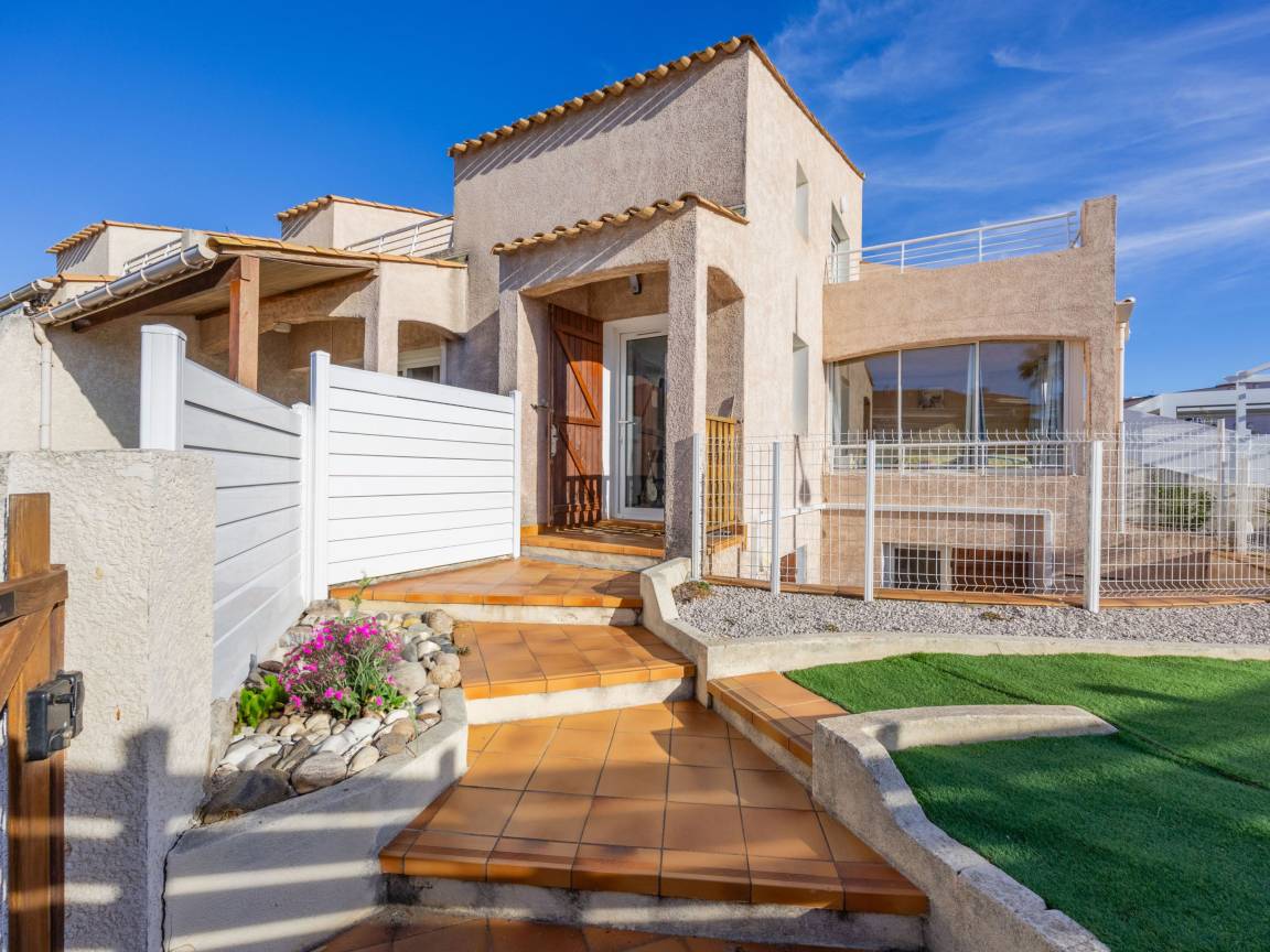 70 M² Huis ∙ 1 Slaapkamer ∙ 8 Gasten - Agde