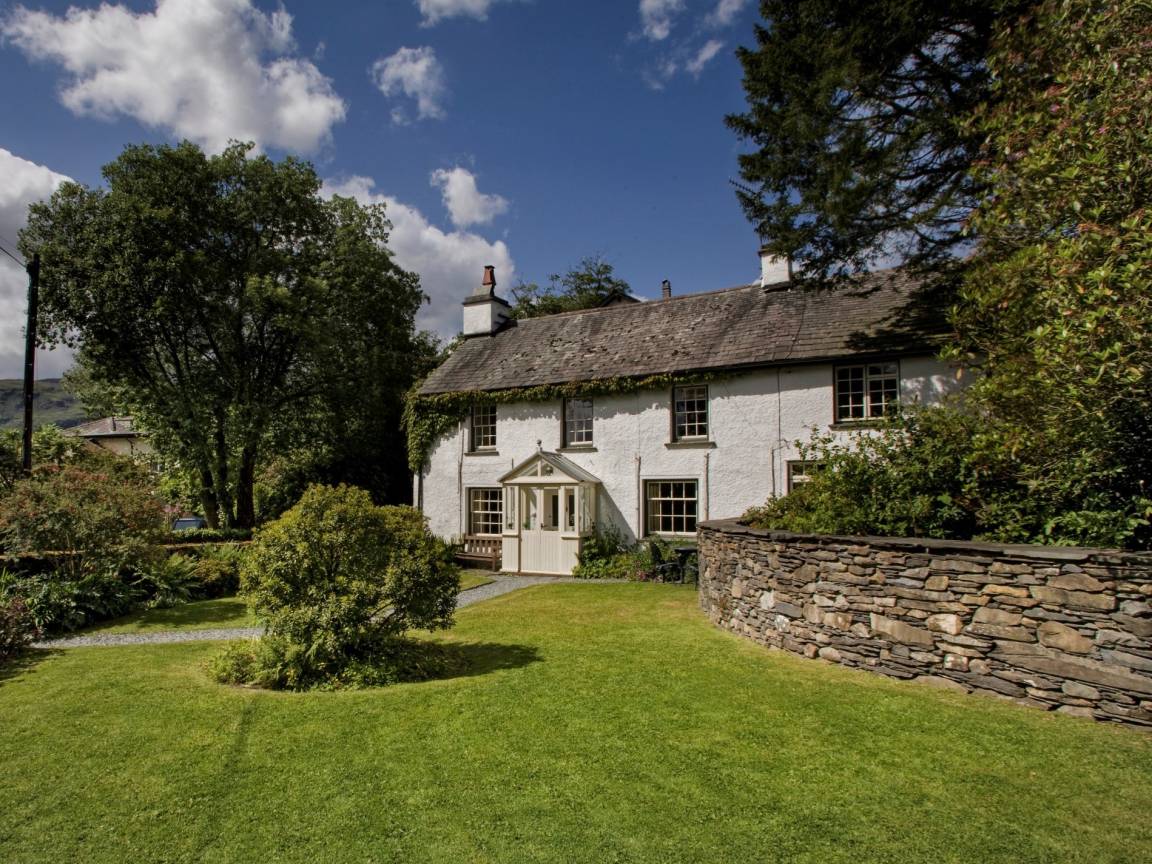 Cottage ∙ 7 Bedrooms ∙ 14 Guests - Coniston