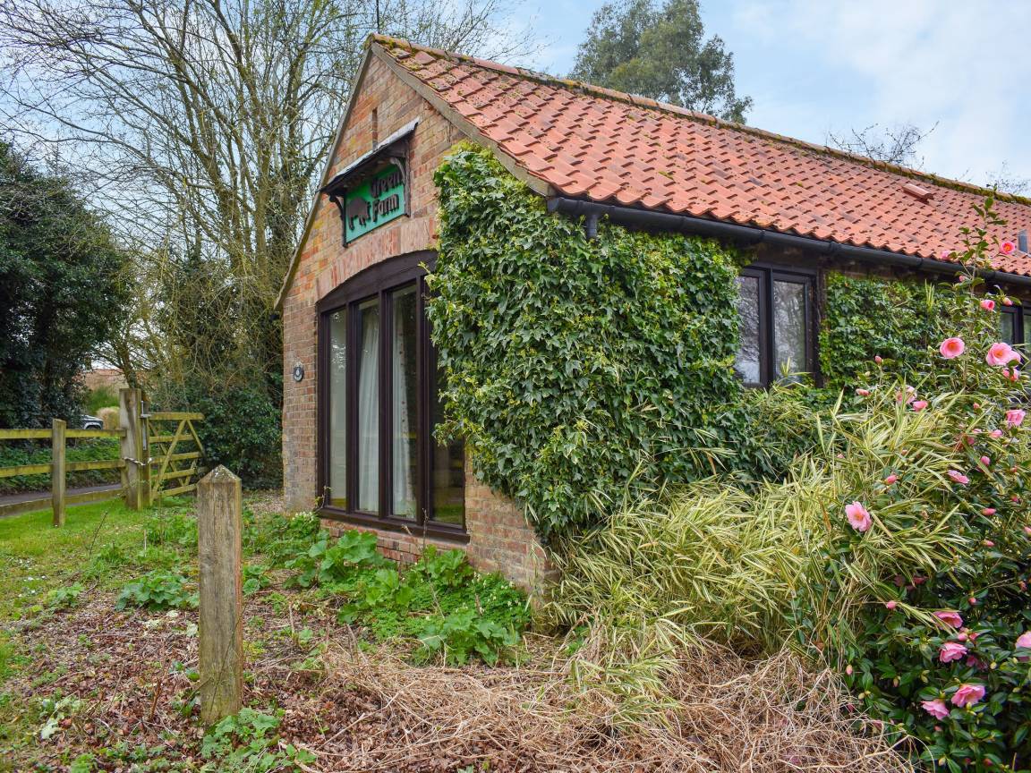 Cottage ∙ 1 Bedroom ∙ 2 Guests - Holt