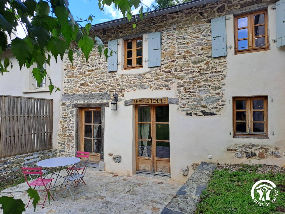 60 M² Gîte ∙ 1 Chambre ∙ 2 Personnes - Tarn