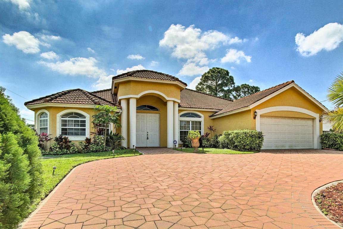341 M² House ∙ 4 Bedrooms ∙ 8 Guests - Port St. Lucie, FL