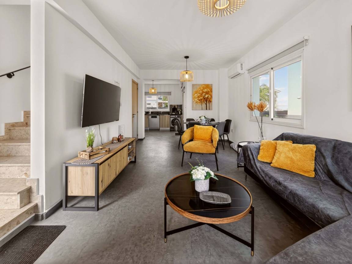 150 M² Apartment ∙ 2 Bedrooms ∙ 4 Guests - Protaras