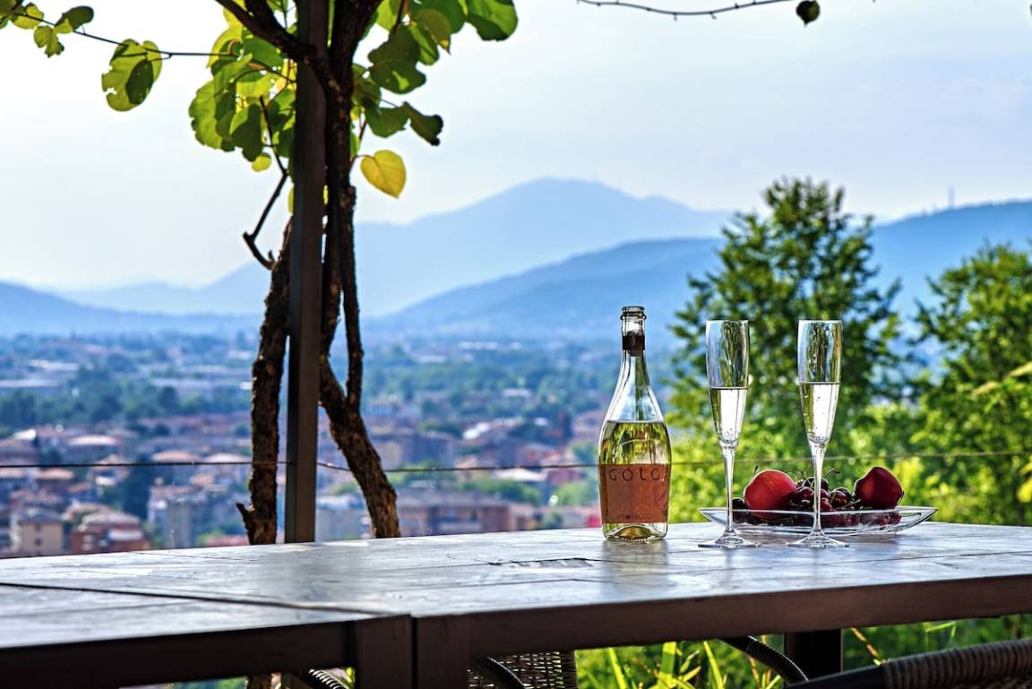 80 M² Casa Vacanza ∙ 2 Camere Da Letto ∙ 5 Ospiti - Provincia di Bergamo