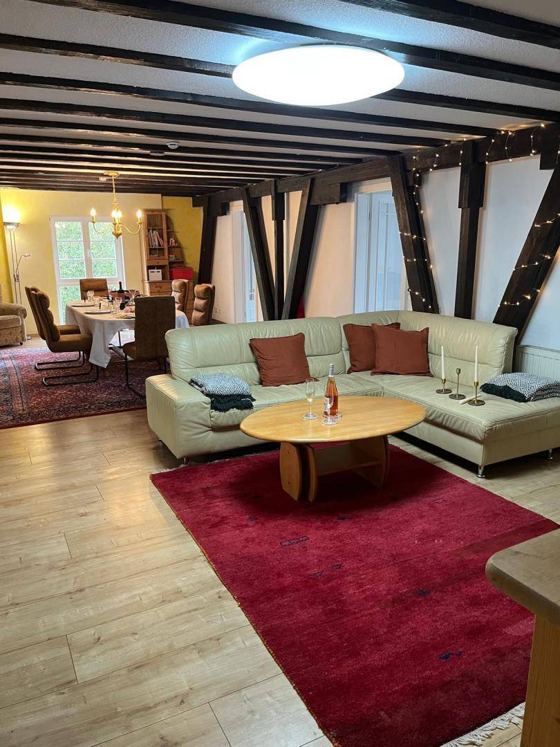 184 M² Apartment ∙ 4 Bedrooms ∙ 5 Guests - Hamm