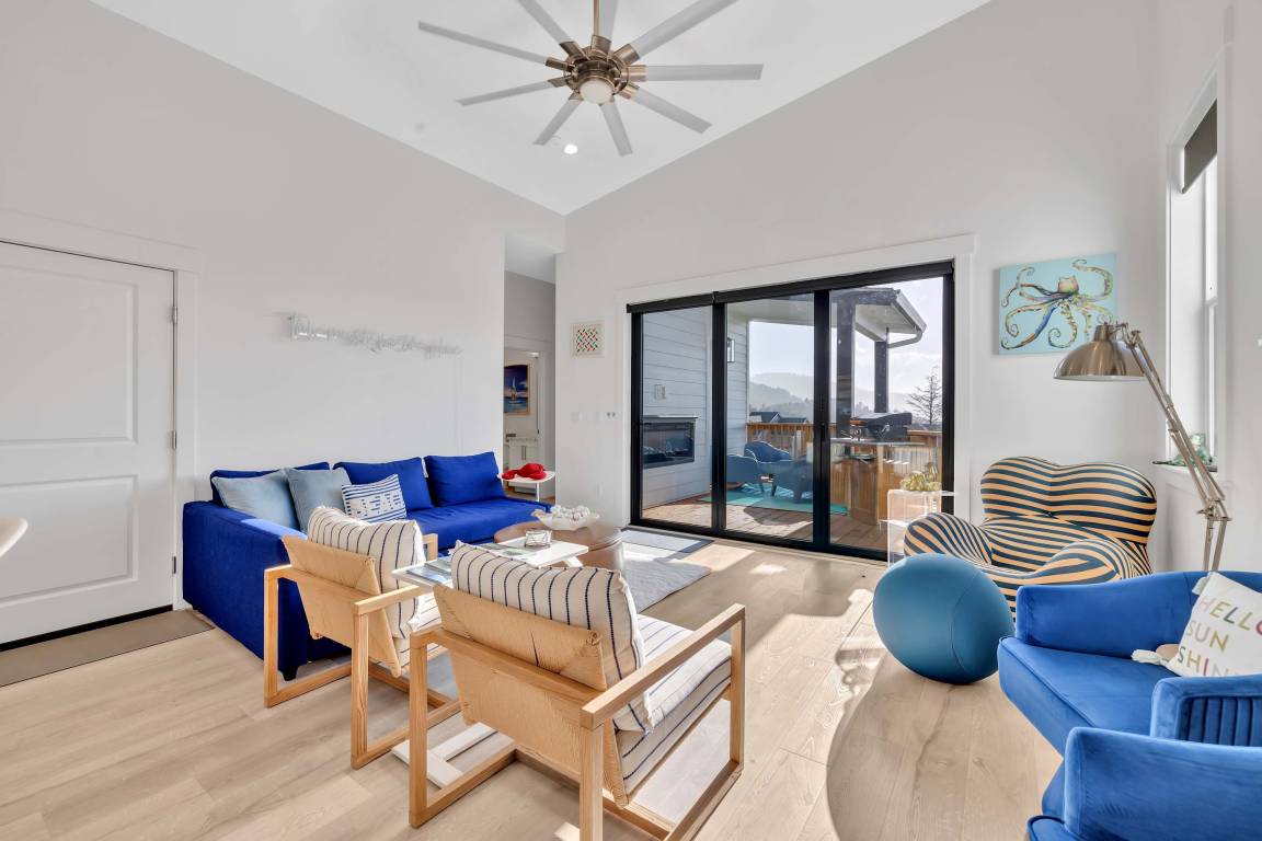 112 M² House ∙ 3 Bedrooms ∙ 8 Guests - Neskowin, OR