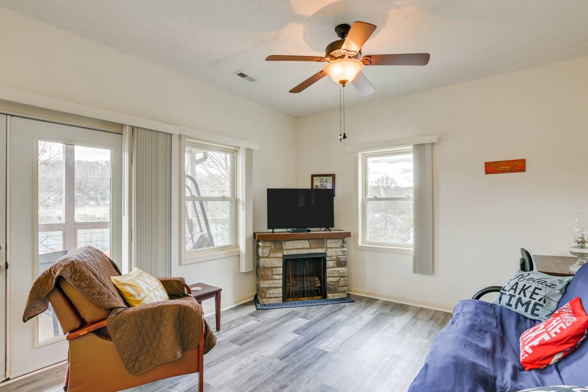 65 M² Apartment ∙ 1 Bedroom ∙ 4 Guests - Claytor Lake State Park, Dublin