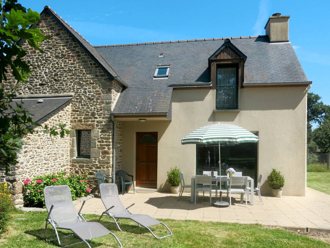 150 M² Maison De Vacances ∙ 4 Chambres ∙ 6 Personnes - Combourg