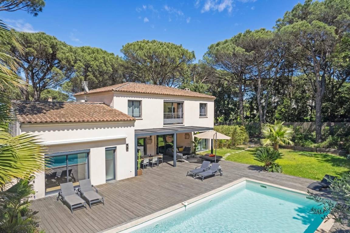 220 M² Maison De Vacances ∙ 5 Chambres ∙ 10 Personnes - Saint-Tropez