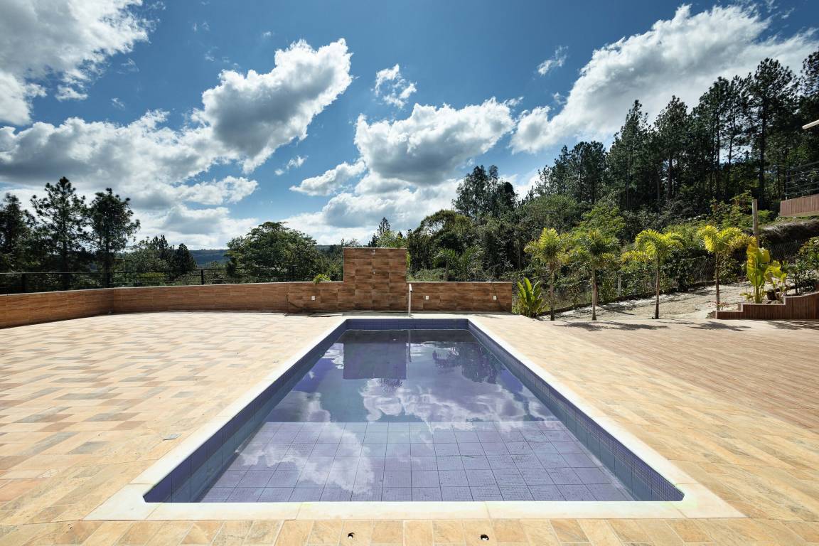 320 M² Casa ∙ 8 Quartos ∙ 24 Hóspedes - Itu