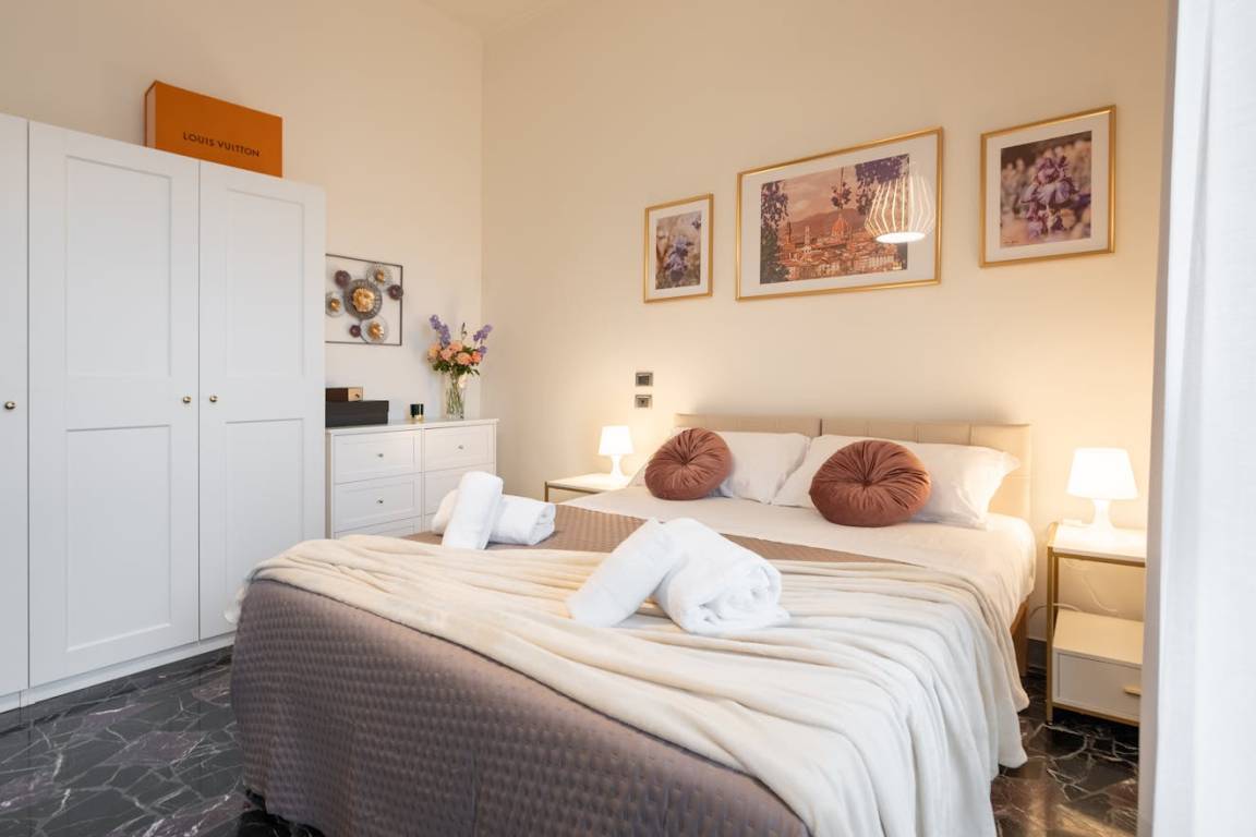 80 M² Ferienhaus ∙ 2 Schlafzimmer ∙ 6 Gäste - Florenz