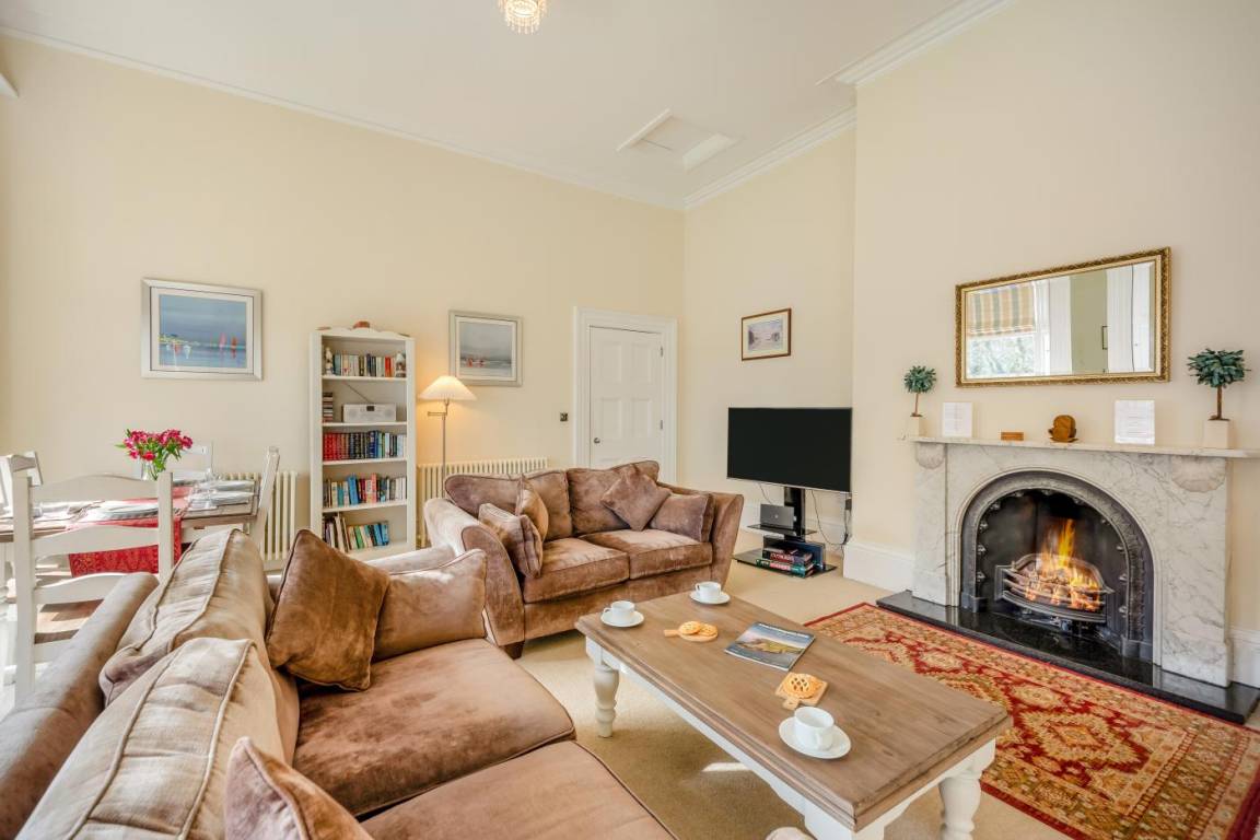 Apartment ∙ 2 Bedrooms ∙ 4 Guests - Seahouses